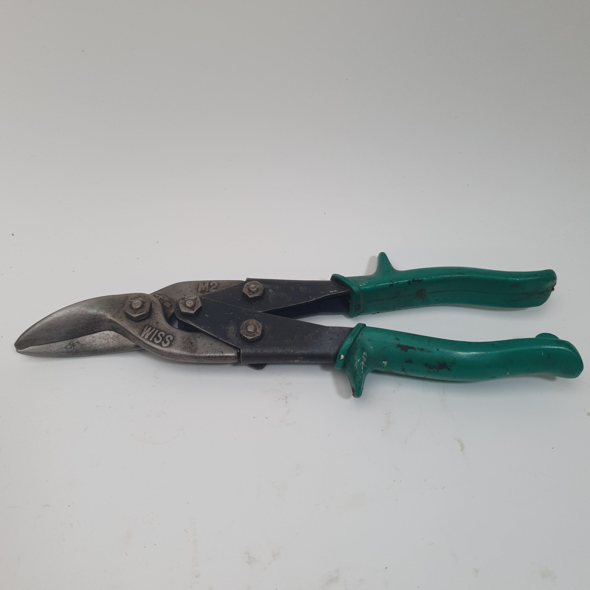 10 Wiss Tin Snips w Insulated Grips Lock 43800 The Vintage Tool Shop The Vintage Tool Shop Unit 2 South Terrace. 10A Trinity Street. Dorchester DT1 1TU