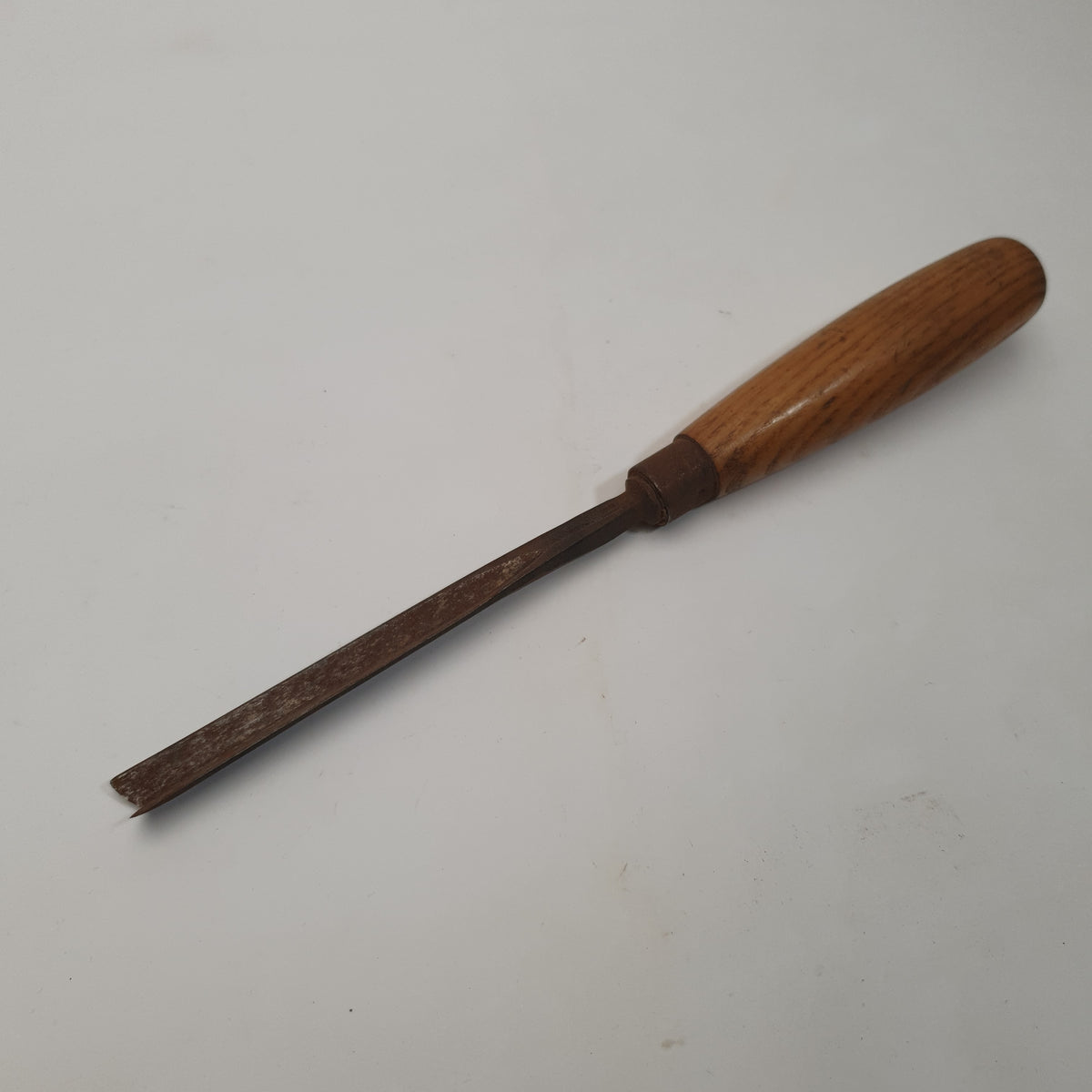 Nice 1/2" Vintage V Gouge w #45 Sweep 44066 – The Vintage Tool Shop ...